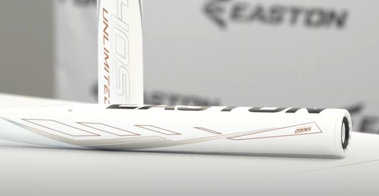 Softball vs. Baseball Bat: What’s the Difference? - SportProfy