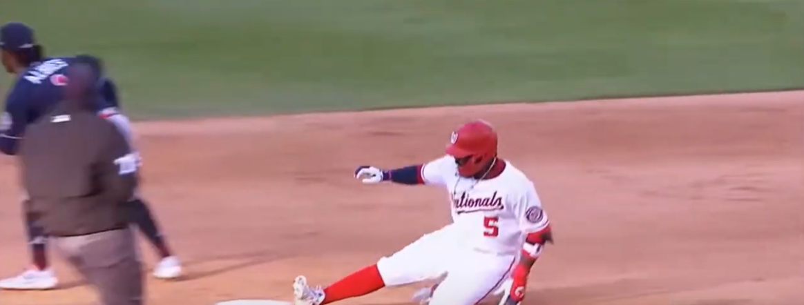 What Is a Utility Player in Baseball? - SportProfy